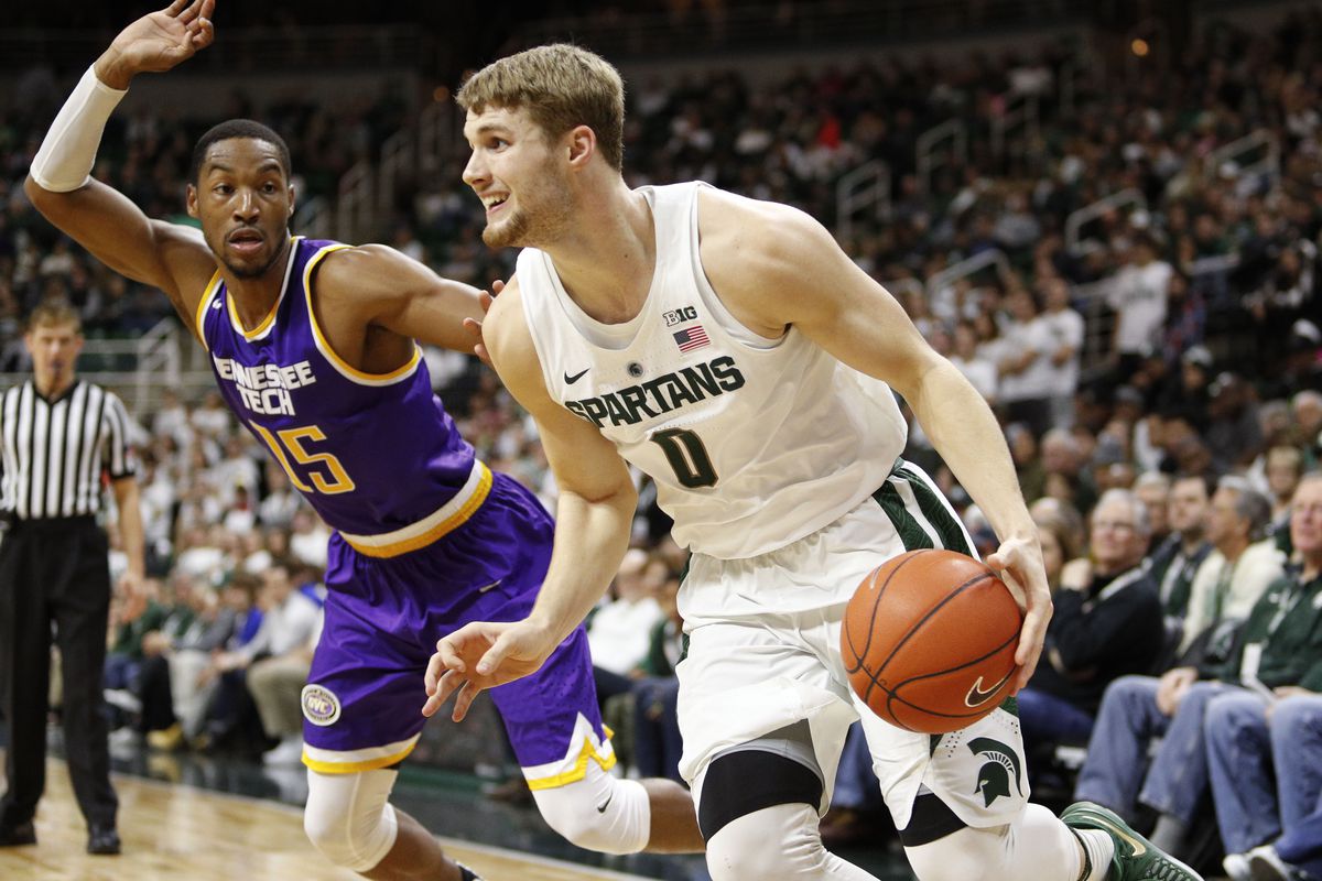 Envergure - Kyle Ahrens - Scouting reports & stats
