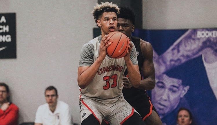 Envergure - Tre Mitchell - Scouting reports & stats