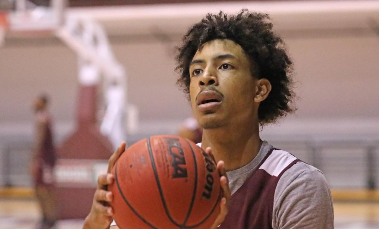 Envergure - Kyle Owens - Scouting reports & stats