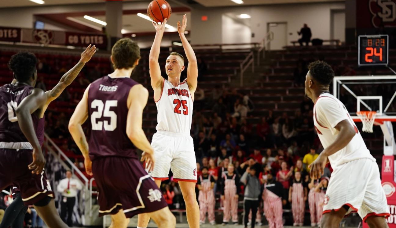 Envergure - Tyler Hagedorn - Scouting reports & stats