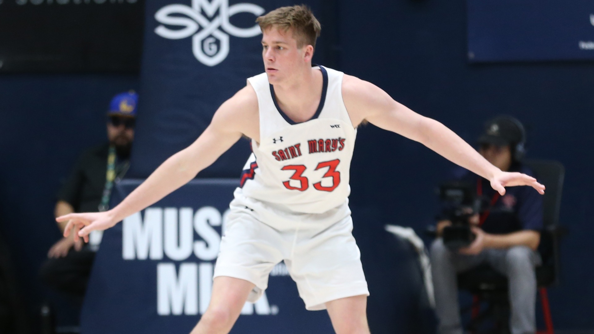 Envergure - Luke Barrett - Scouting reports & stats